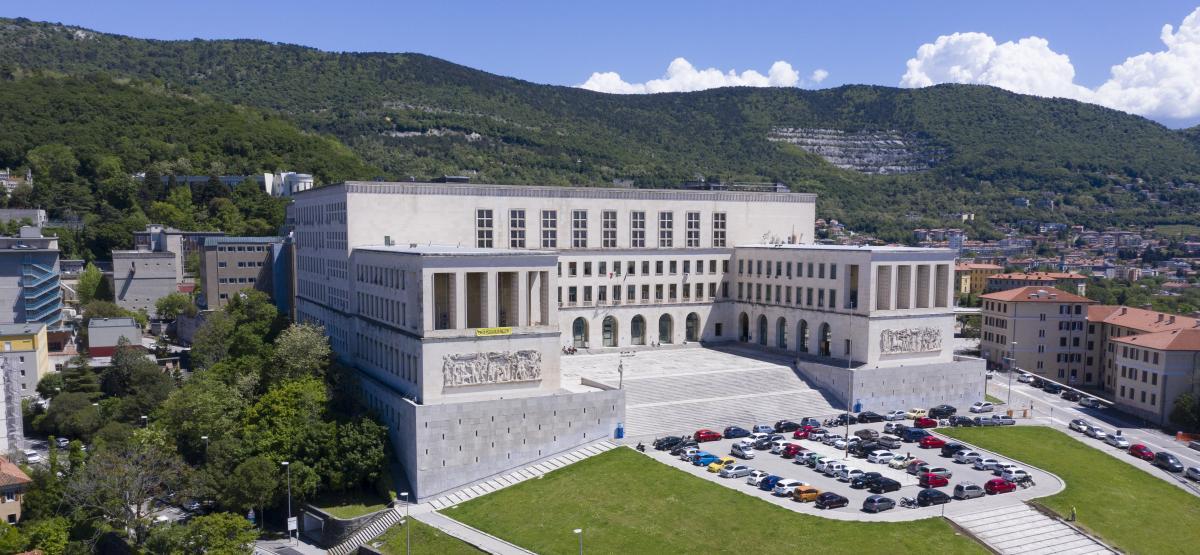 Università degli Studi di TRIESTE - Universita.it Università degli Studi di TRIESTE - Universita.it